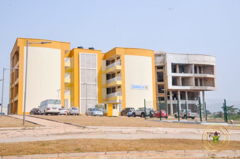 Management Inspect Ongoing Projects On KNUST Campus – Raw Gist