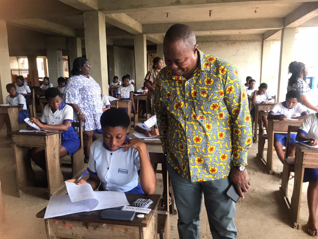 Sam Pyne Admonishes Completing SHS Students To Stay Disciplined. – Raw Gist